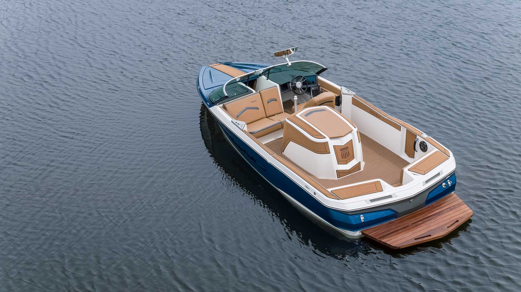 ProStar Ski Boat Lancashire | Luxury Waterski Boat Suppliers